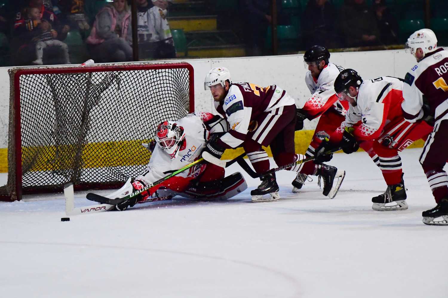 Warriors experience mixed weekend north and south of the border